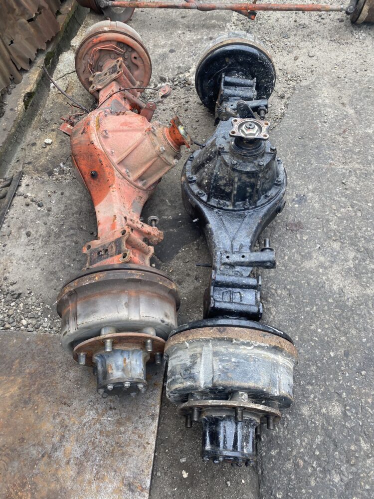 Isuzu NPR85 Pro 3 Ton Rear Axle 6 Nut Model - LORRY USED SPARE PARTS ...