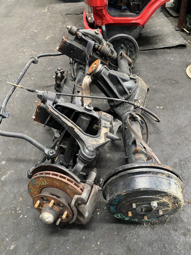 Toyota Dyna LY100 Front Rear Axle - LORRY SPARE PARTS HALFCUT ENGINE ...