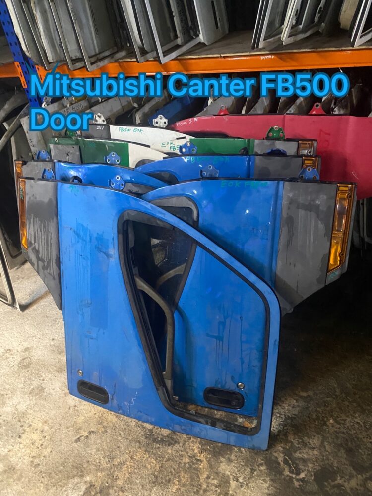 Mitsubishi Canter FB500 Door - LORRY USED SPARE PARTS ENGINE GEARBOX ...