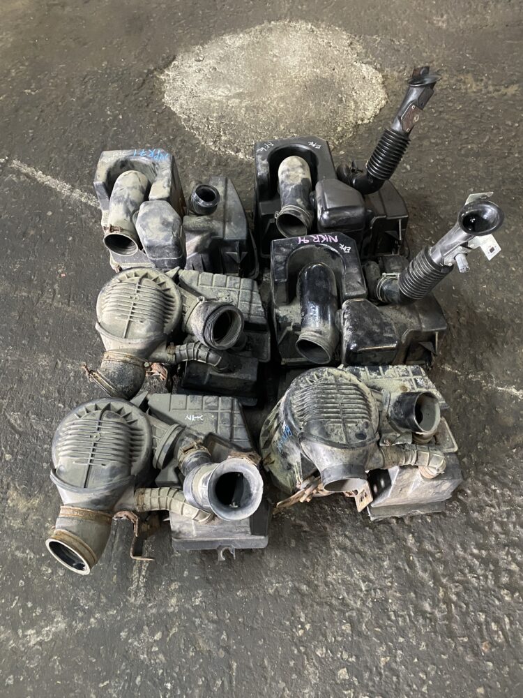 Isuzu NPR66 NPR81 3 Ton Air Cleaner - LORRY USED SPARE PARTS ENGINE ...